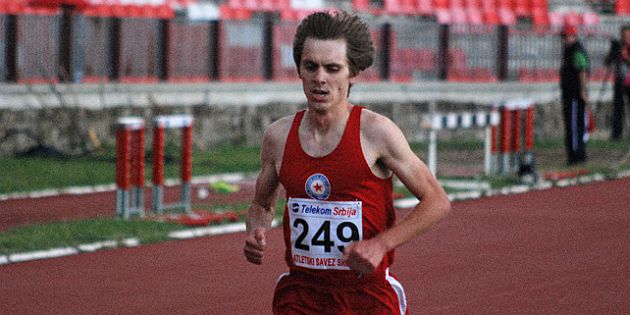 Darko Živanović ponovo najbolji u polumaratonskoj trci na Beogradskom ...